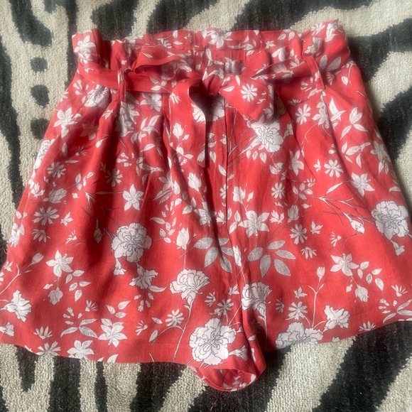 Gianni Bini | Shorts | Gianni Bini Size 8 Paper Bag Shorts | Poshmark
